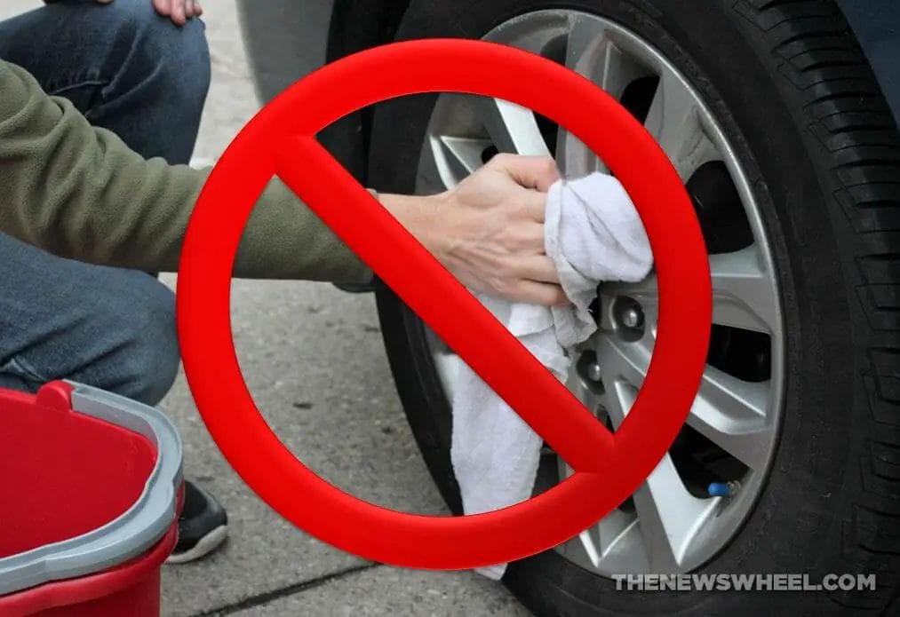 How To Clean Car Tires And Wheels